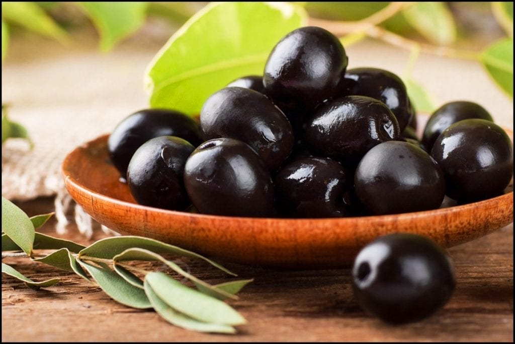 Olives noires dans un rêve et ses arbres par Ibn Sirin et le sincère ...